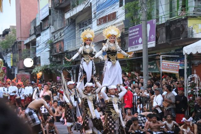 Semarak Parade Budaya HUT ke-530: "Tabanan Masa Lalu, Kini, dan Nanti" - Media Pelangi